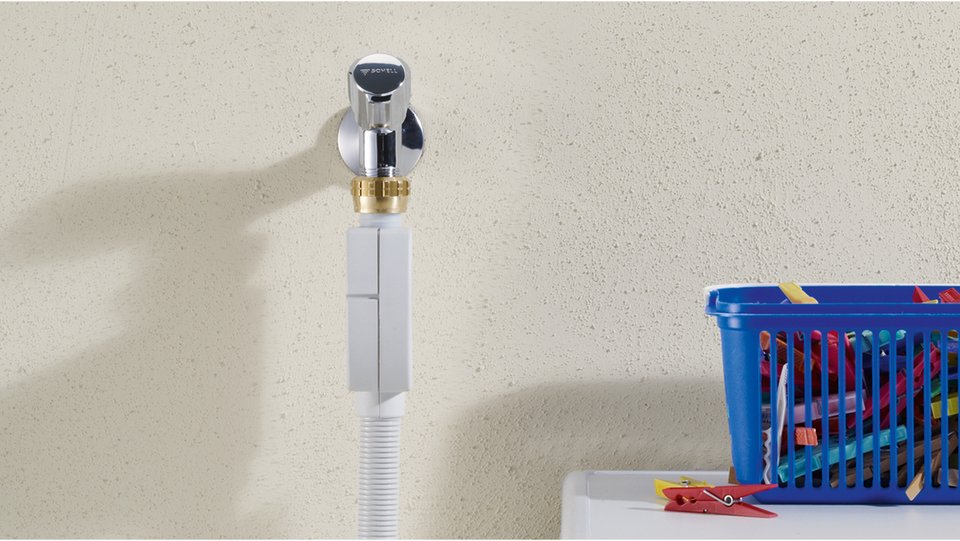 Appliance connection fittings for home and garden | SCHELL